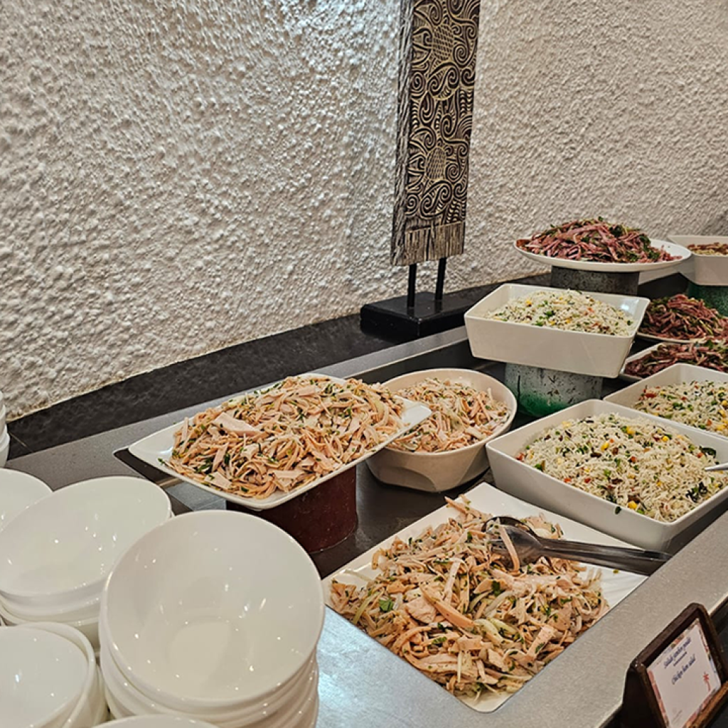 Lunch Buffet at Le Boucanier Restaurant | Casuarina Resort & Spa - Defi ...